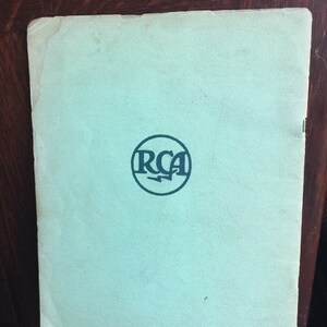 Vintage WWII 1943 RCA Victor Questions Answers Info Workbook Brochure Booklet/rca/war Time ...