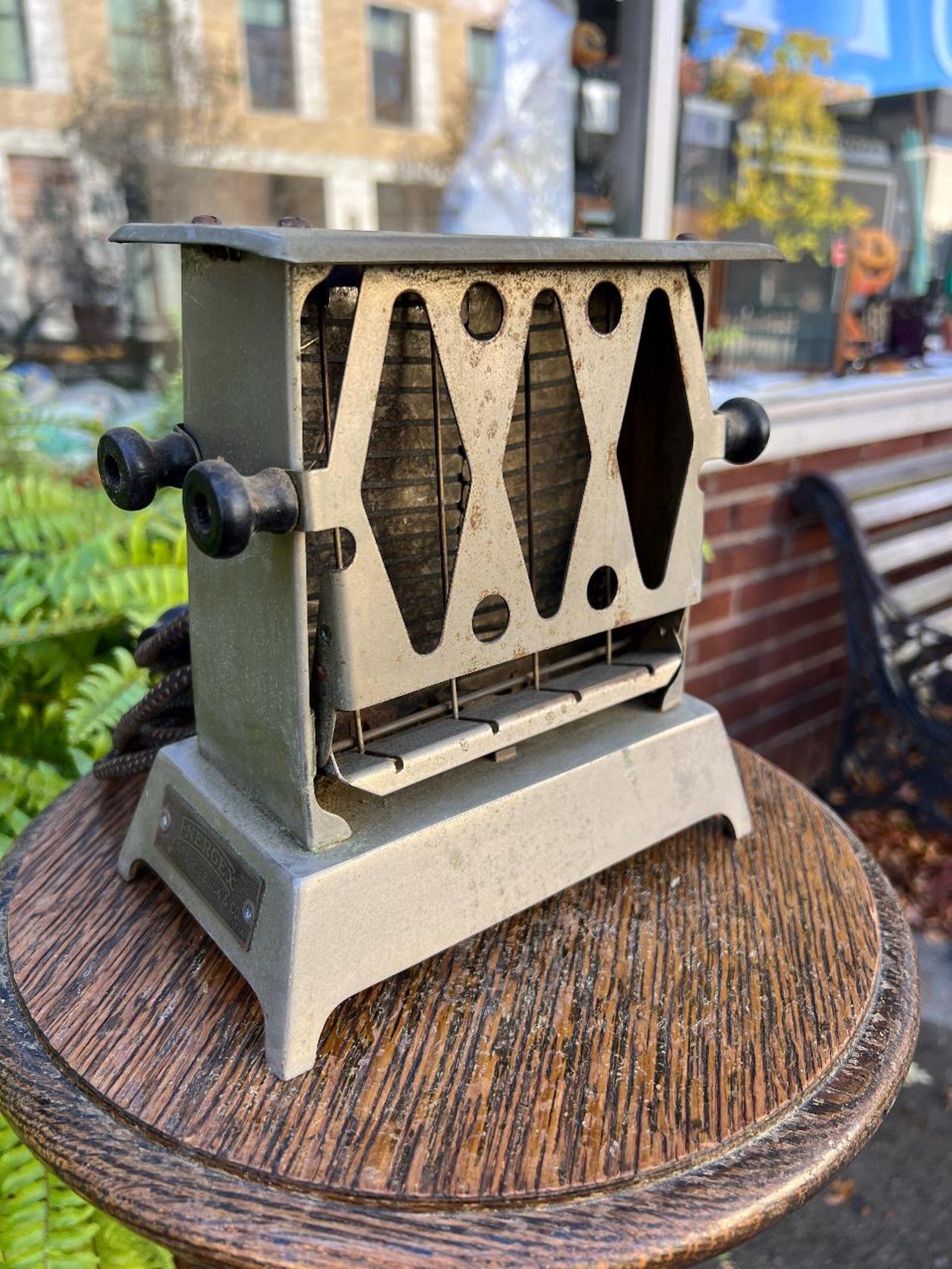 Antique 1920’s Pincher Toaster by RIMCO / Sears & Roebuck Swing Doors ...