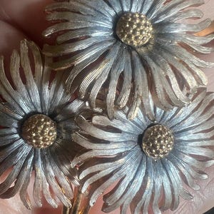 Vintage Kramer MCM Hollywood Regency Gold Silver Mod 3 Daisy Bouquet ...