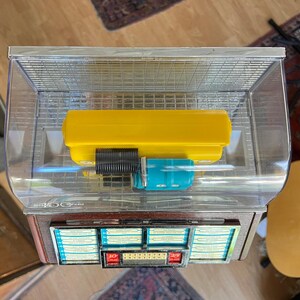 Vintage Thomas Retro Jukebox Radio Kassetten Player Modell 1960 MCM ...