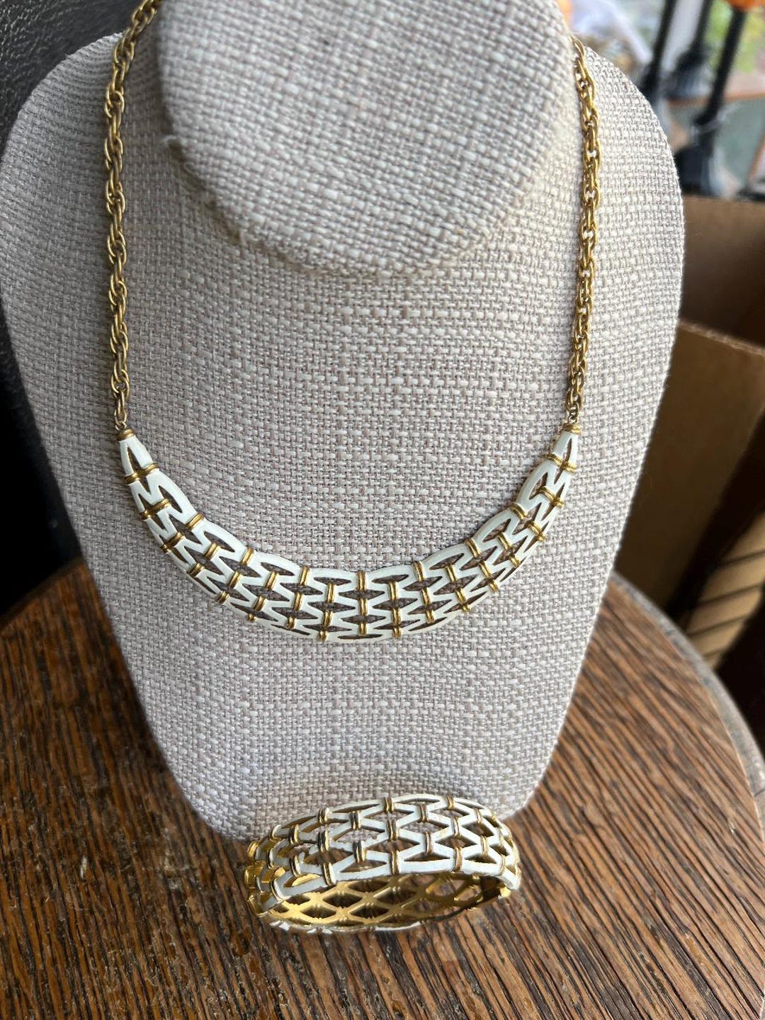 Vintage 60s Crown Trifari Hollywood Regency White Lattice Bracelet ...