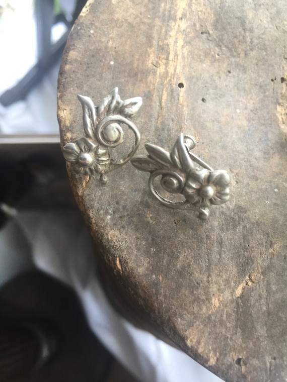 vintage suzie pretty screw - Gem