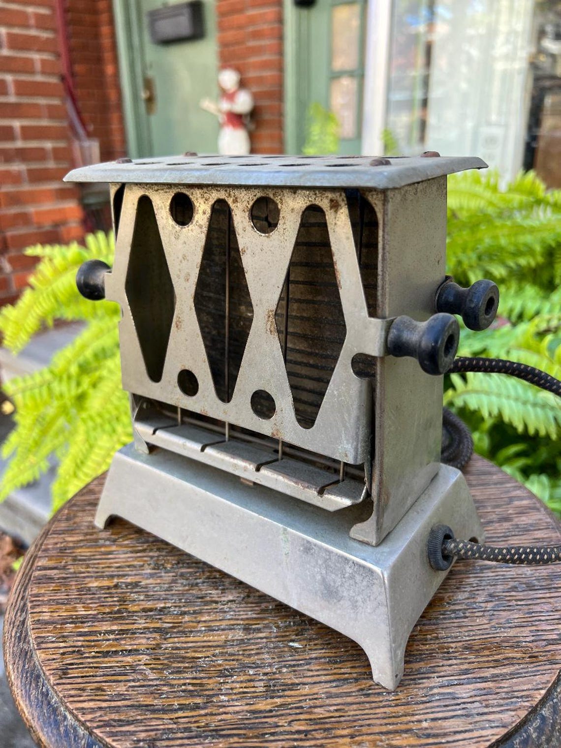 Antique 1920’s Pincher Toaster by RIMCO / Sears & Roebuck Swing Doors ...
