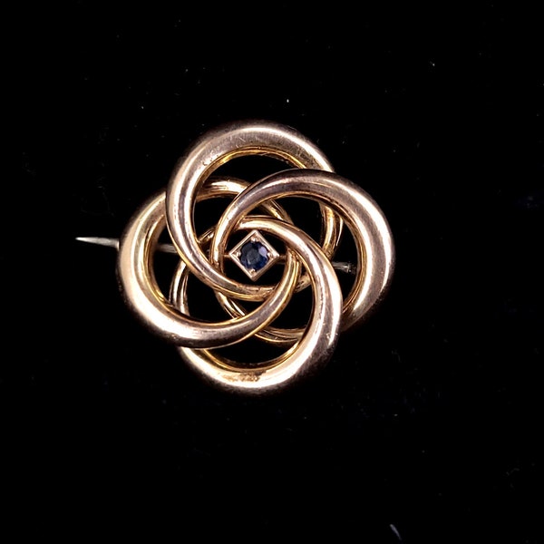 Love Knot Brooch - Etsy