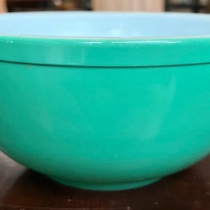 Vintage Pyrex Glass Nesting Mixing Bowl Set of 4 Primary Colors 401 402 ...