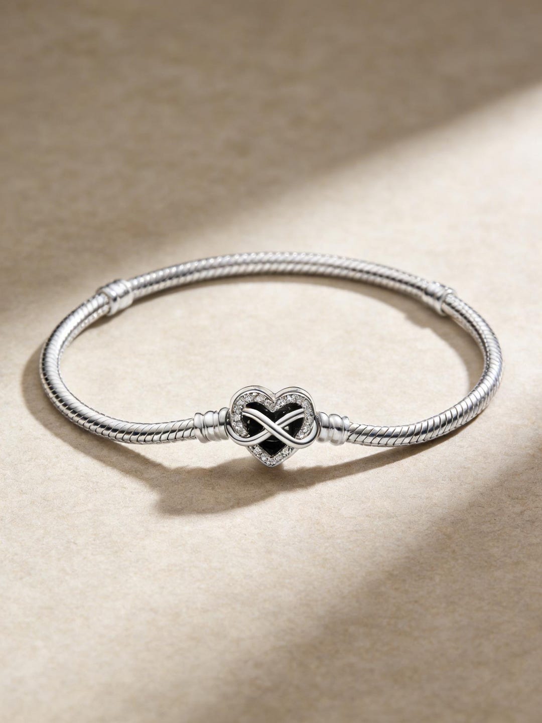 Pandora Moments Sparkling Infinity Heart Clasp Snake Chain Bracelet ...
