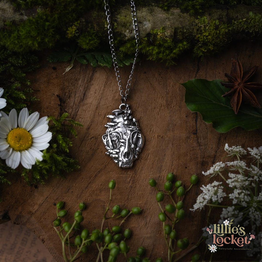 Mushroom Skull Necklace • Fungal Forest Pendant • Witchcore Jewelry ...