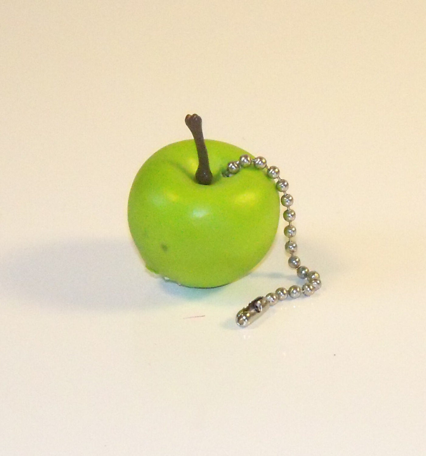 Little Green Apples ceiling fan lamp pull chain