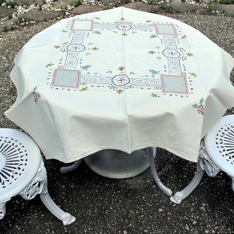 Tablecloth Made in India - Etsy