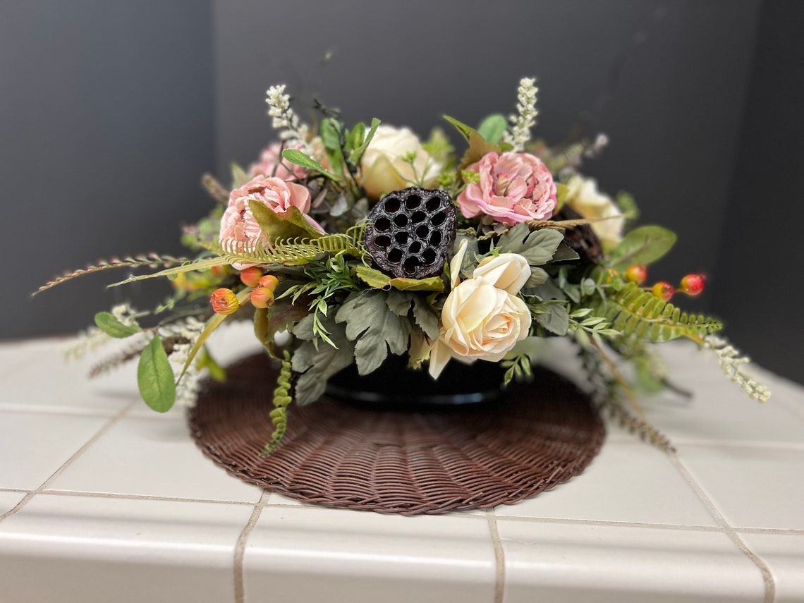 Everyday Floral Centerpiece, Office or Home Decor - Etsy