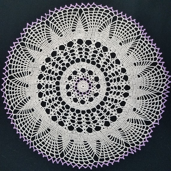 Items similar to 17.5 inch Round doily on Etsy