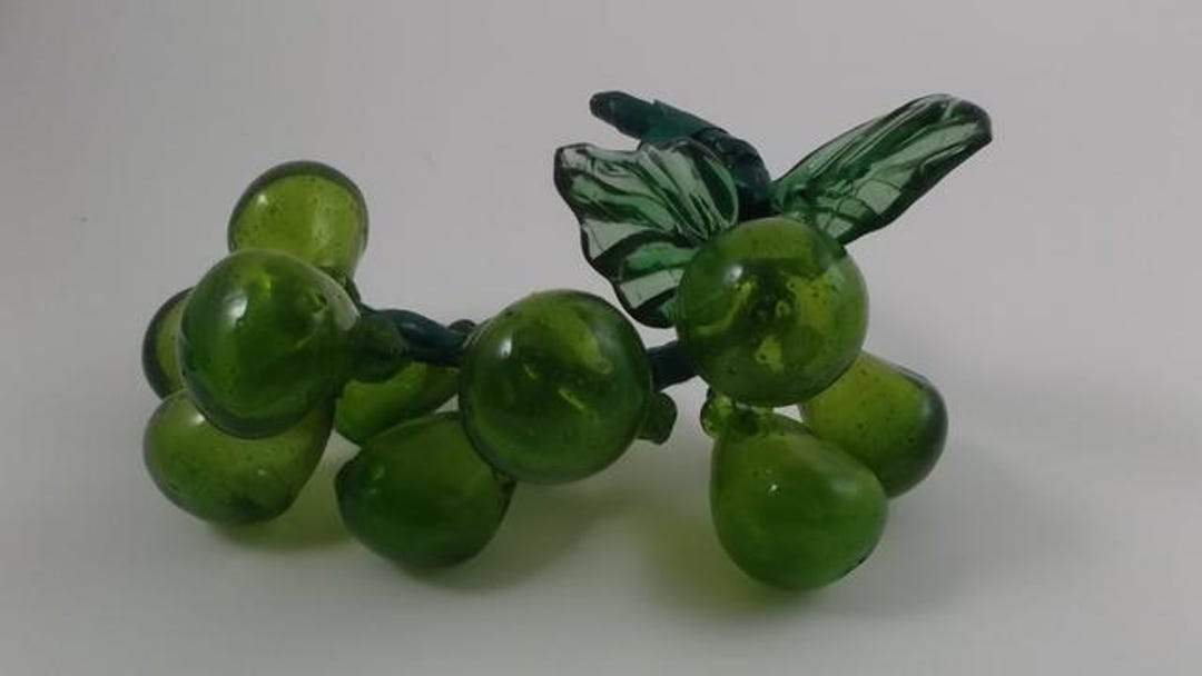 Vintage Art Glass, Glass Grape Cluster, MCM Decor, Dark Green Glass ...