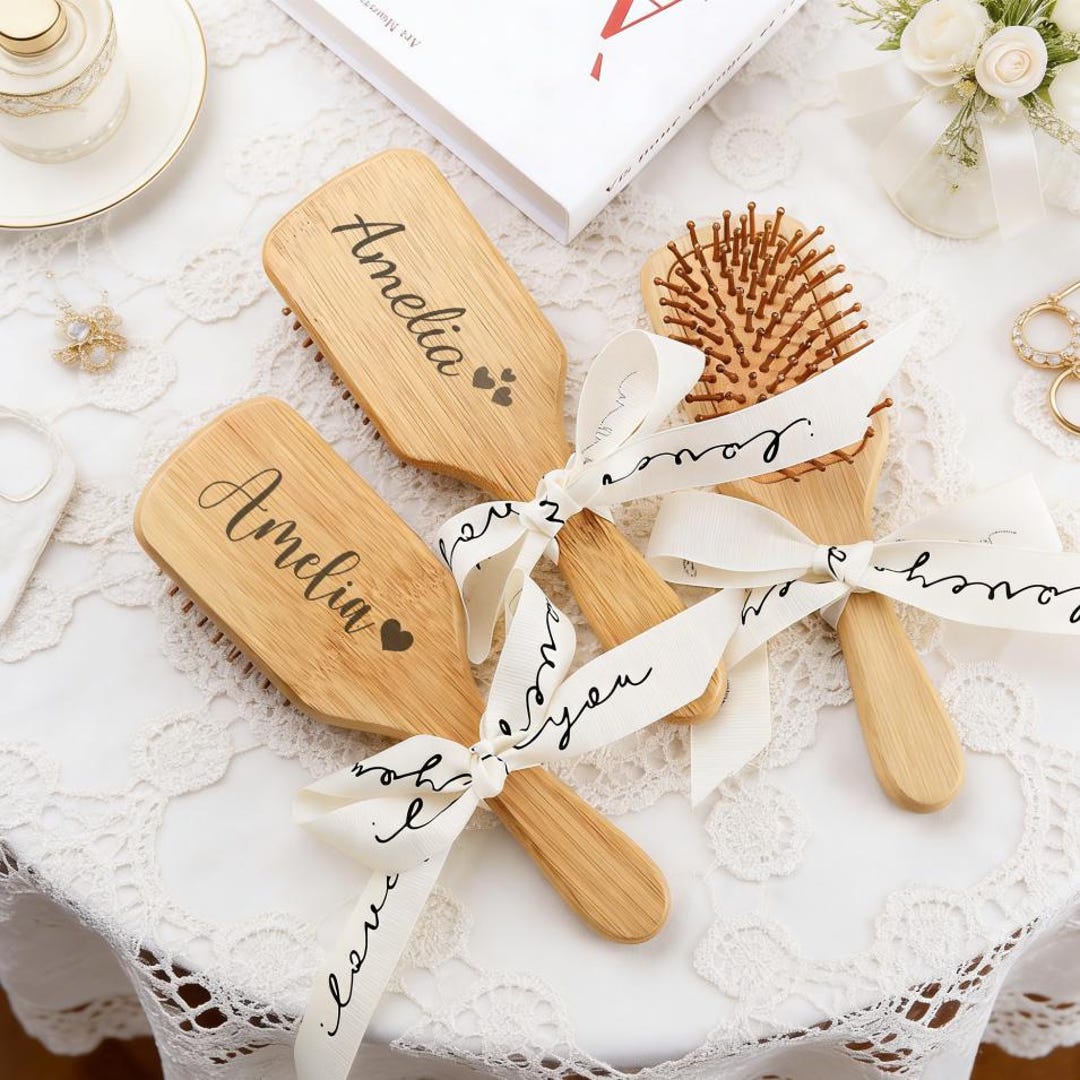 Bridesmaid Name Wood Comb,custom Wedding Party Gift,bridesmaid Hair ...