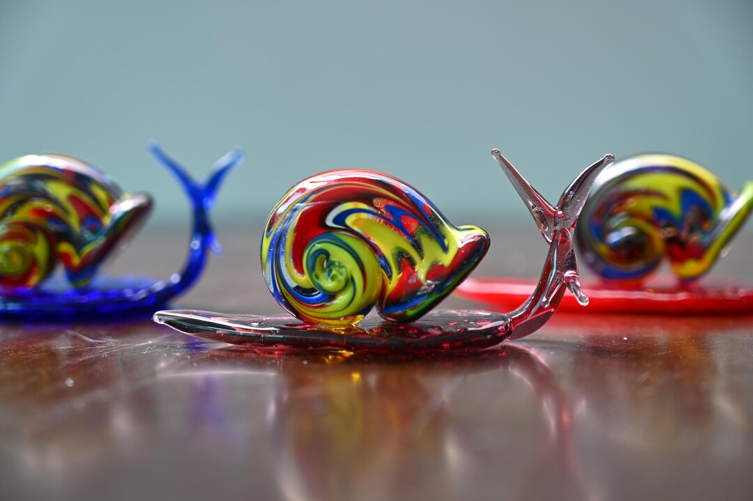Handmade Glass Snail Ornament: Desktop Decor Animal Figurine ...