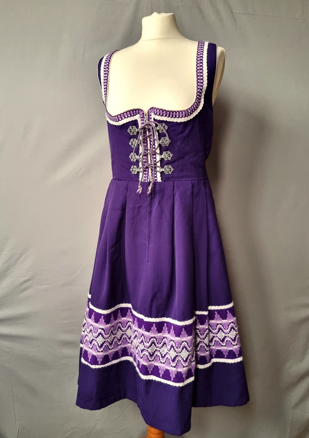 Dirndl Dress Purple Trachten Dress Balconette Neckline Folklore German ...