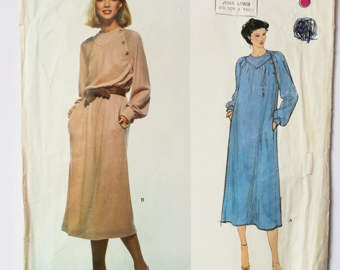 Vogue Sewing Pattern for a Long Sleeved Dress, Vogue 2073 American ...