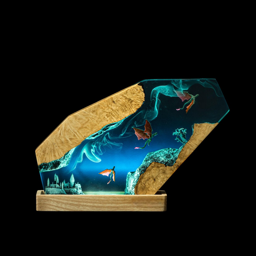 Dragon Resin Lamp – Fantasy LED Night Light, Handmade Mythical Creature ...