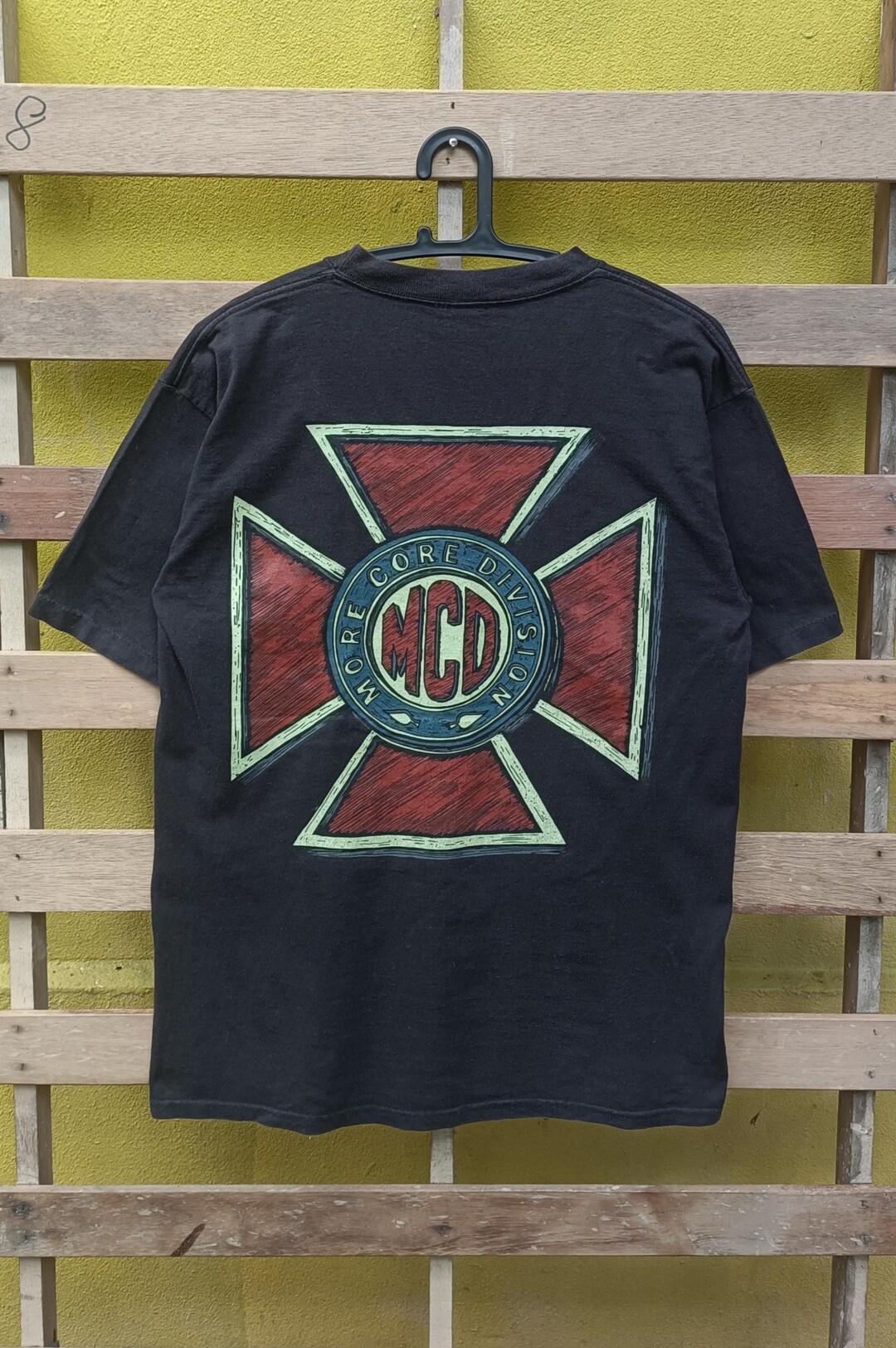 Vintage More Core Division T-shirt Nice Design Black Colour Large Size ...