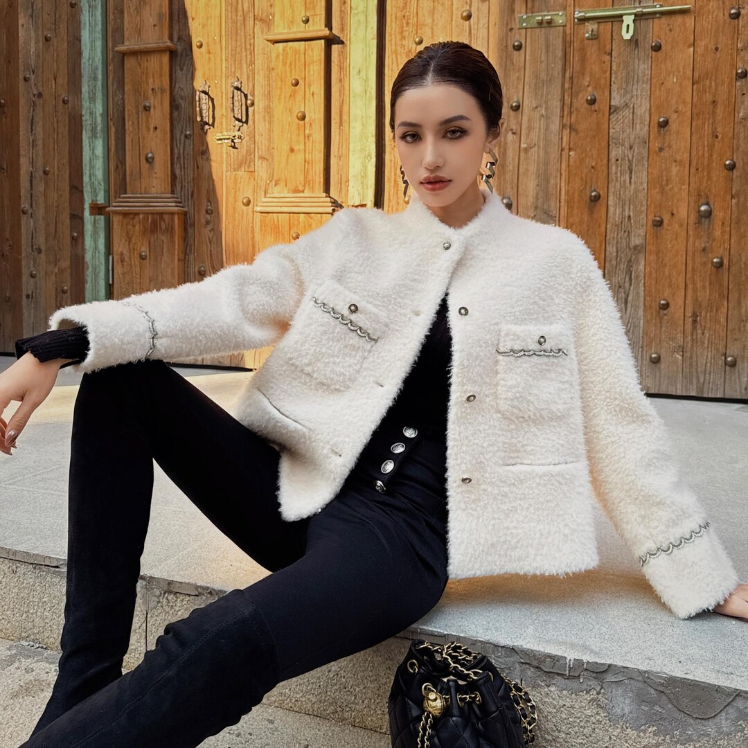 French Chic Ivory Boucle Jacket With Scallop Trim Pockets - Etsy