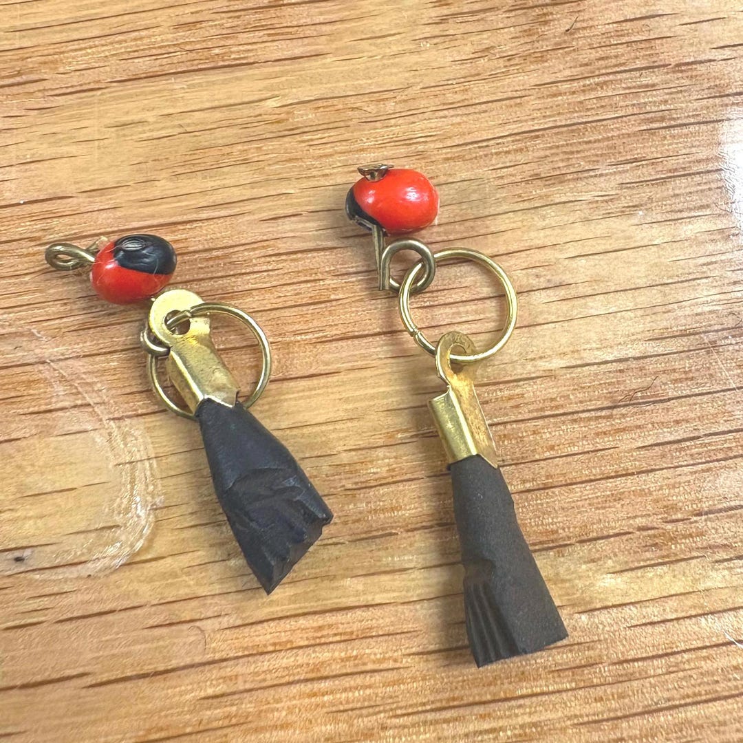Azabache Hand/mano - Etsy