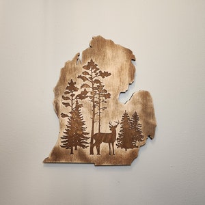 Deer in Trees on Michigan Wood Sign, Customizable for Any State - Etsy