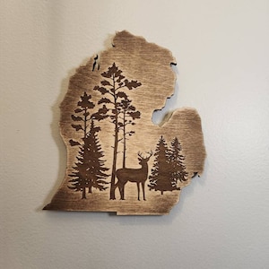 Deer in Trees on Michigan Wood Sign, Customizable for Any State - Etsy