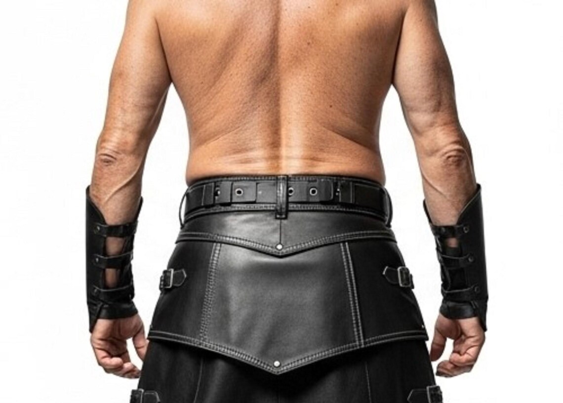 Handmade Leather Gladiator Kilt | Black Armor, LARP Cosplay Outfit - Etsy