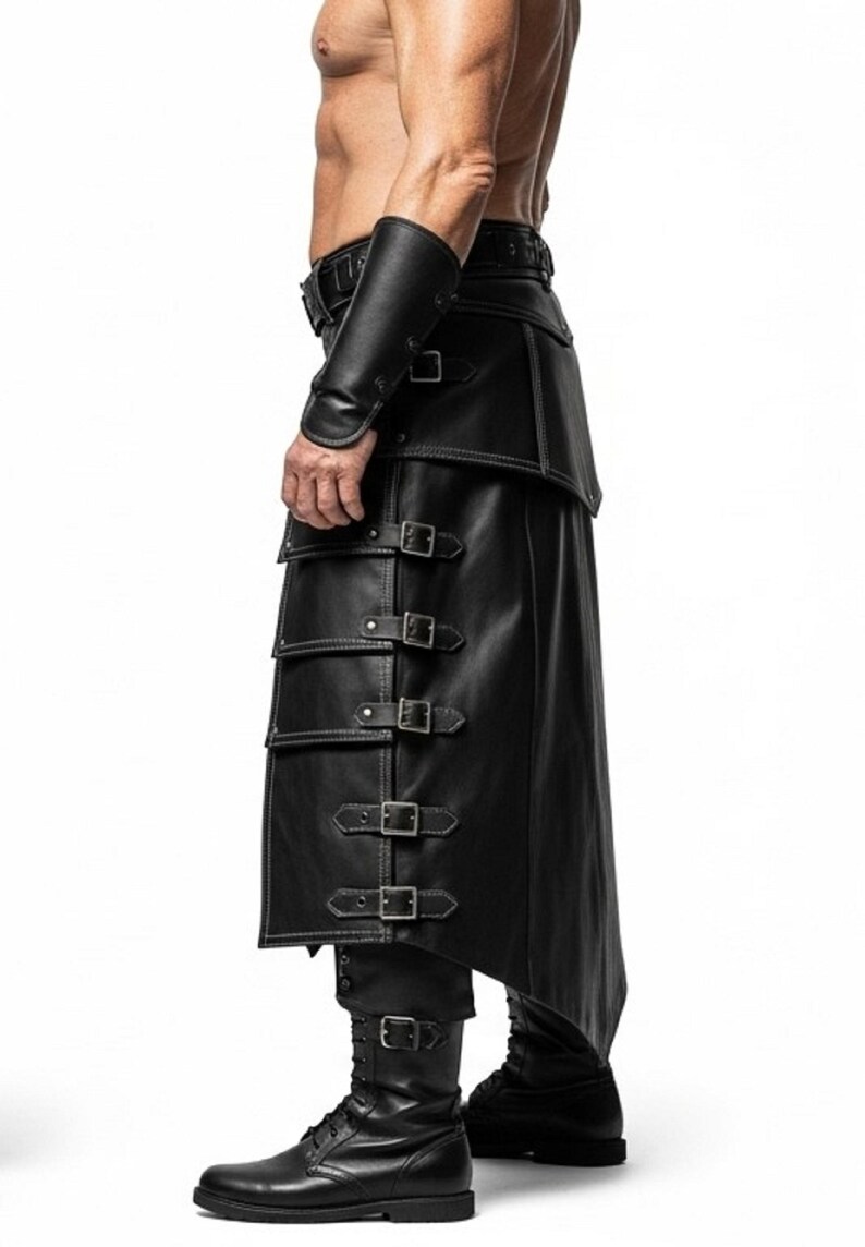 Handmade Leather Gladiator Kilt | Black Armor, LARP Cosplay Outfit - Etsy