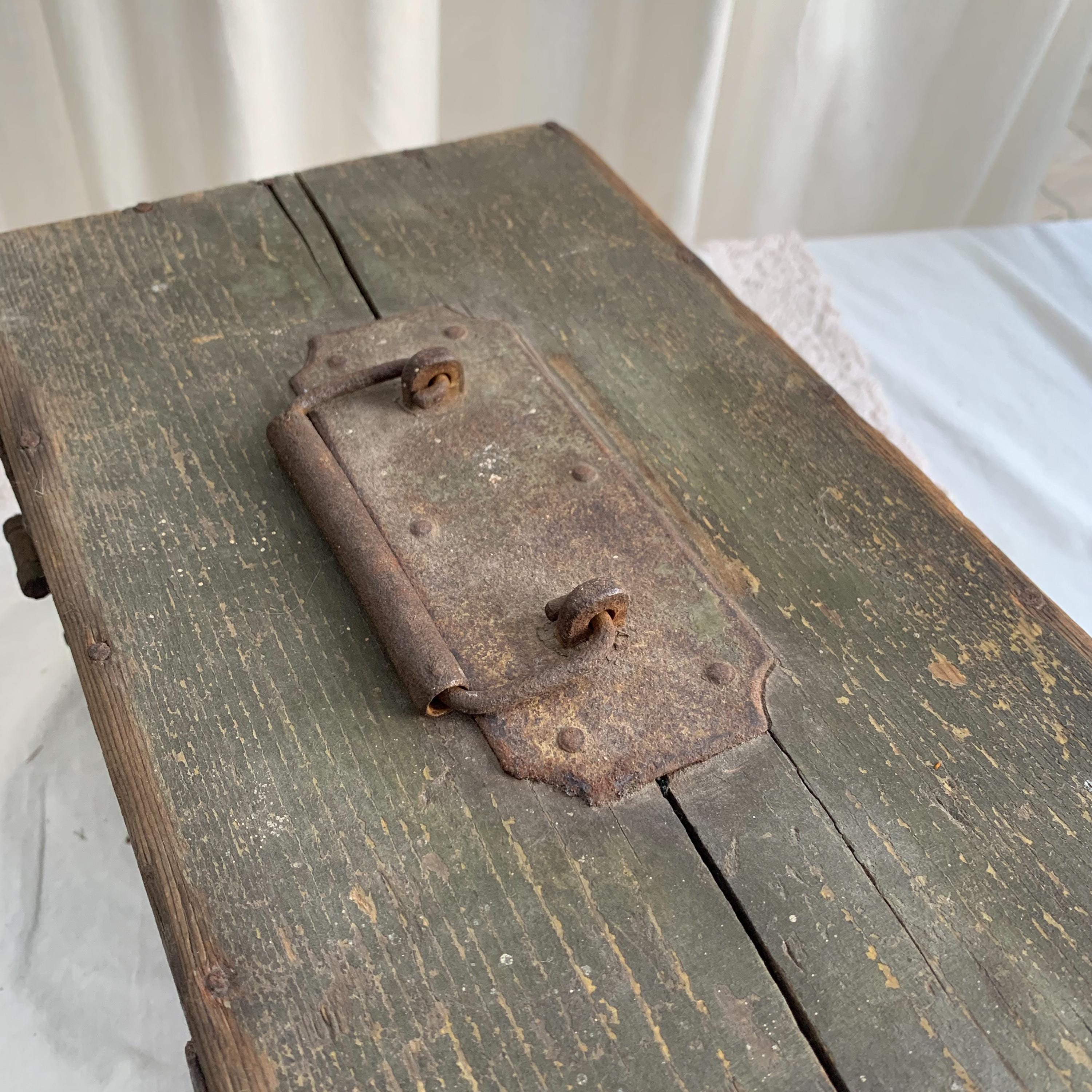 Vintage Wooden Rustic Military Trunk - Cottagecore Farmhouse Storage - Etsy