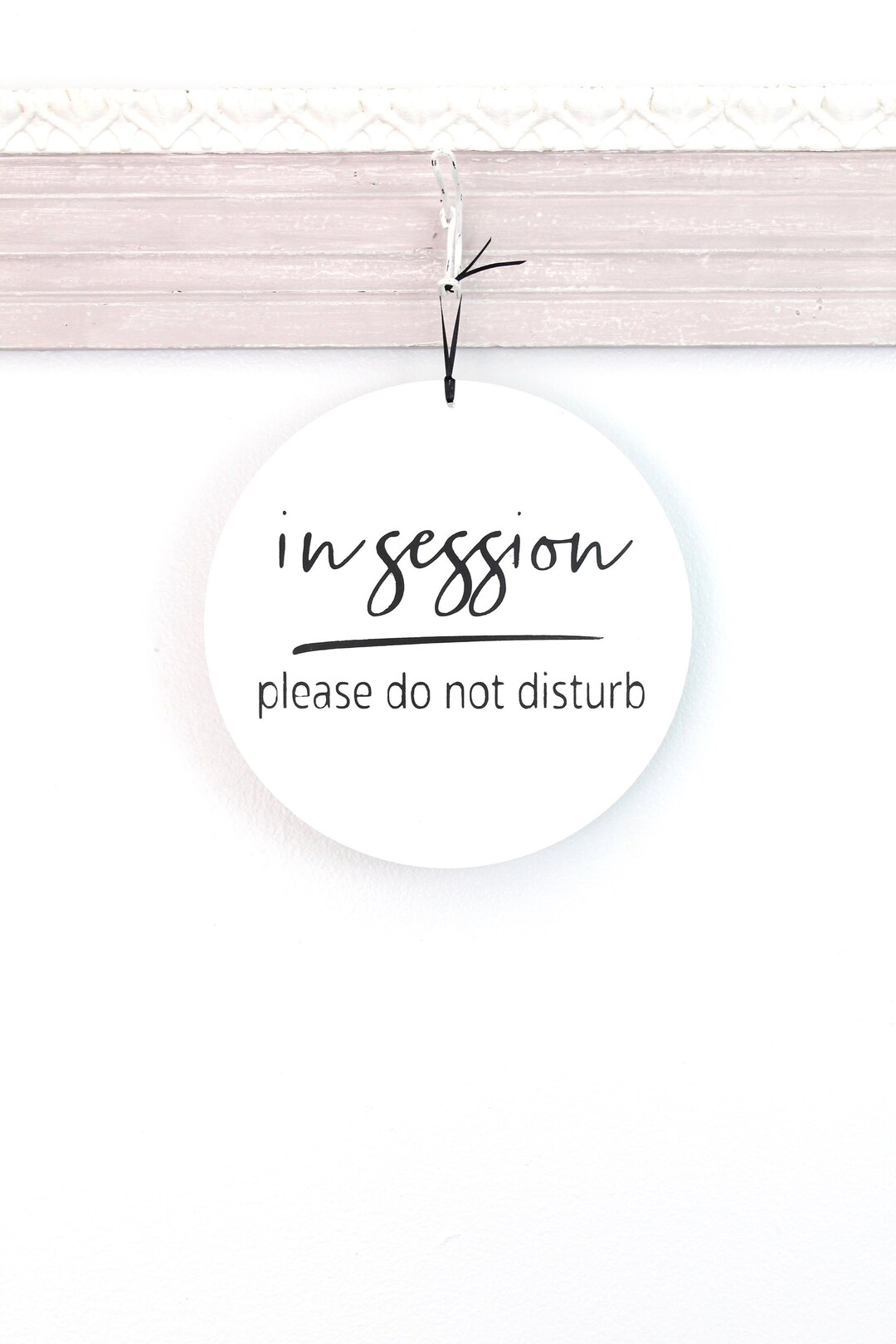 Round Modern in Session Sign, Do Not Disturb Sign, Welcome Business ...