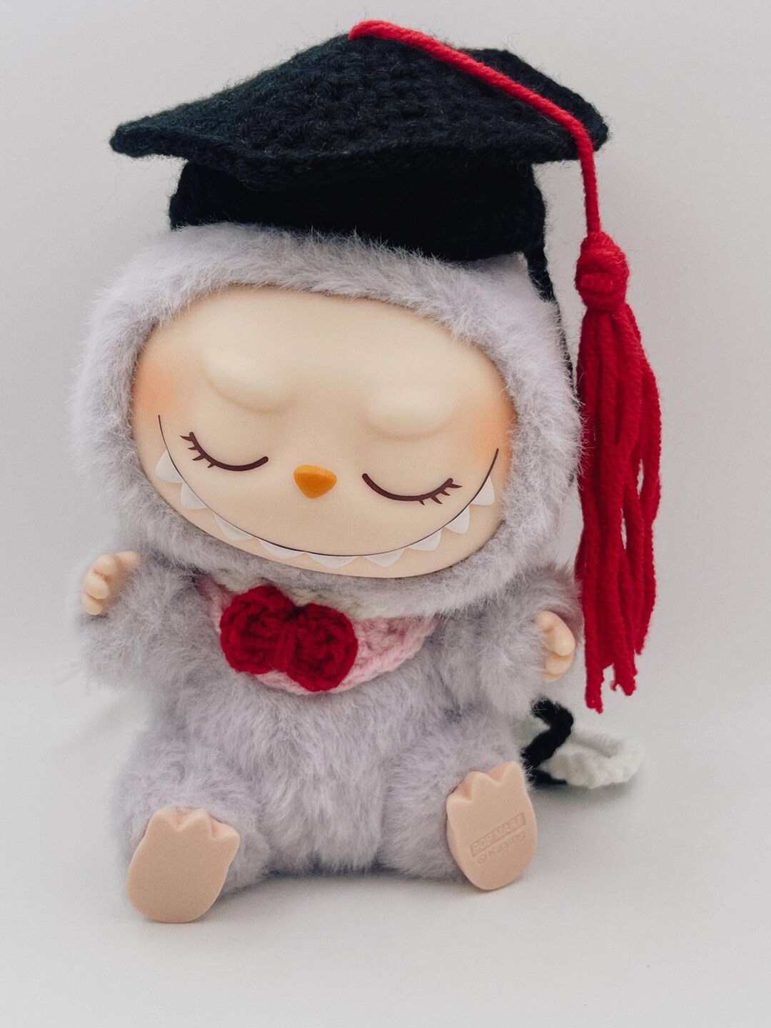 Labubu Clothes, "little Graduate" Set - 2pc Handmade Crochet Graduation ...