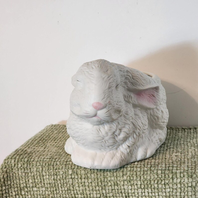 Vintage 1987 FTDA Taiwan White Bunny Rabbit Planter Figurine Easter ...