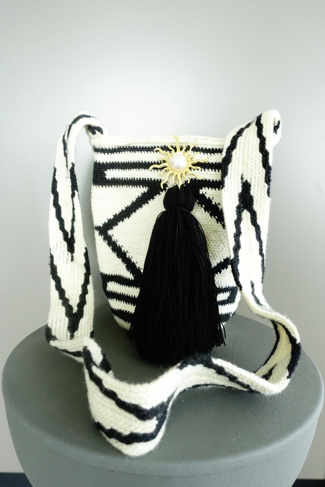 Handwoven Alpaca Wool Bag | Cancuama Mochila With Fringe & Symbolic Pin ...