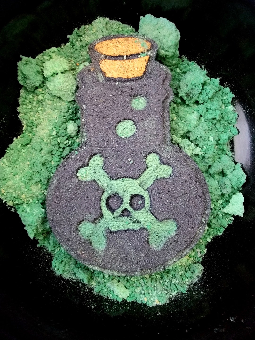 Playing With Poison | Bath Bomb | Aromatherapy - Etsy