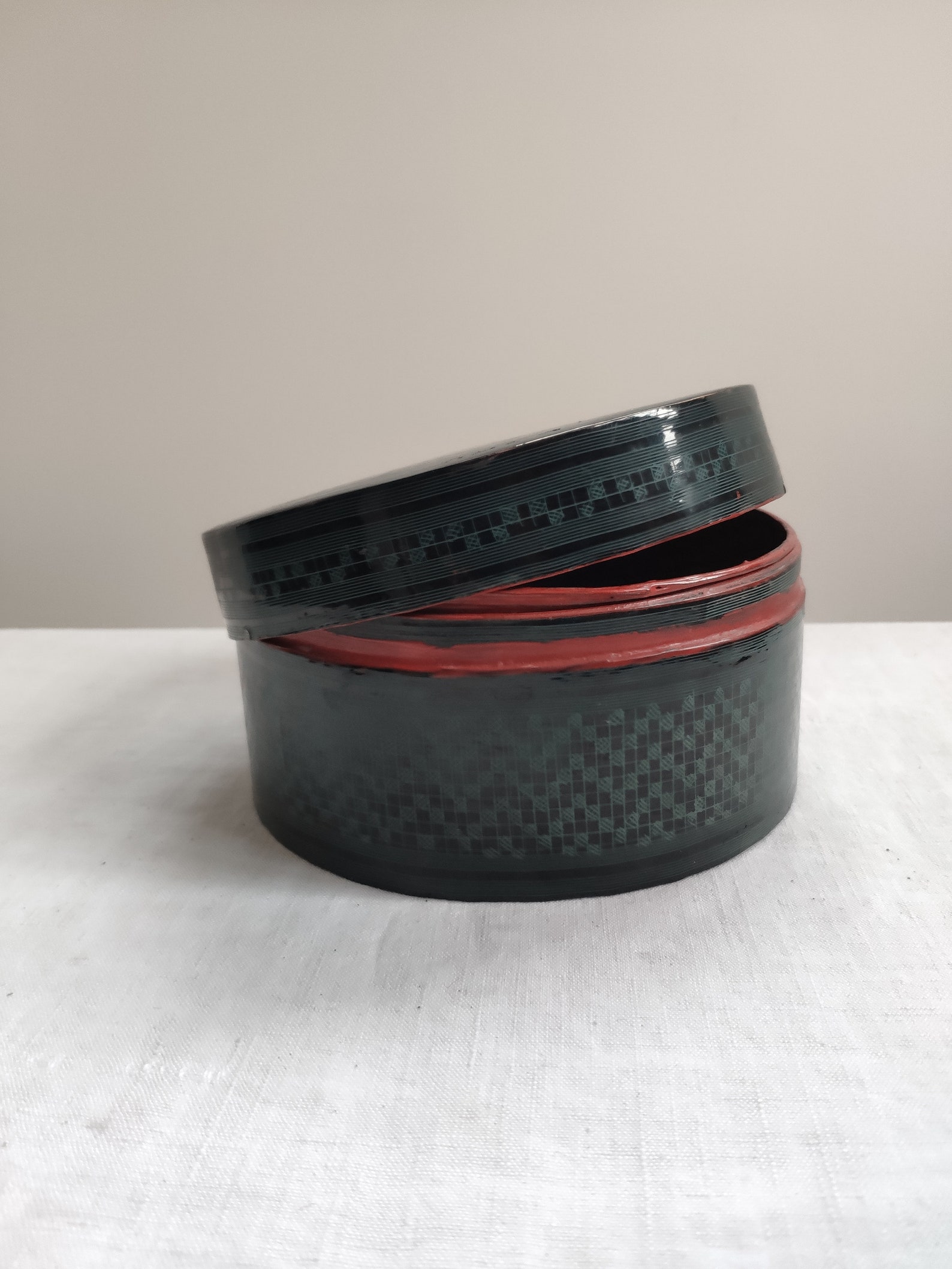 Burmese Lacquerware Kunit With Za-yun Checkerboard Dark Green - Etsy