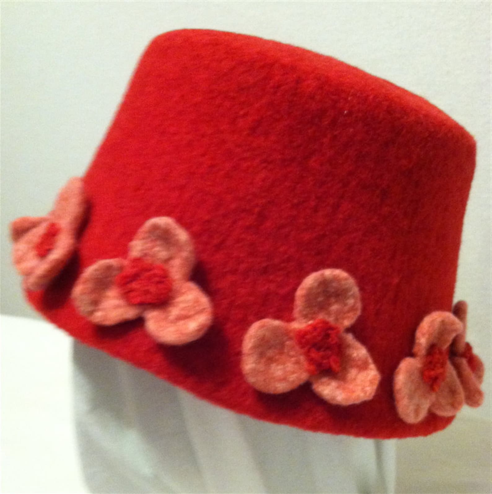 Felted Bucket Hat With Flowers in Red and Pink Quiltsy Handmade - Etsy