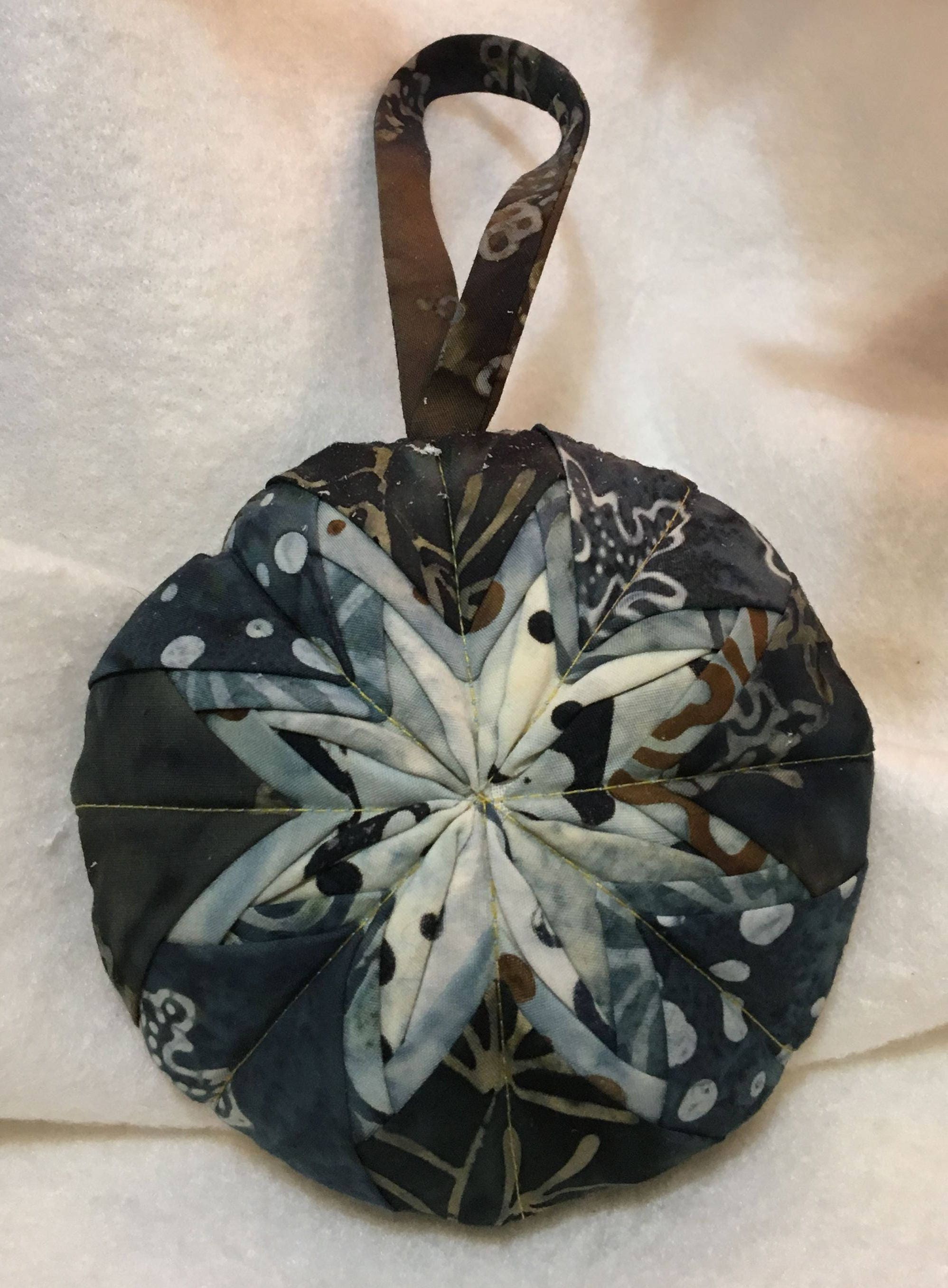 Quilted Star Ornament Winter Batiks Quiltsy Handmade - Etsy