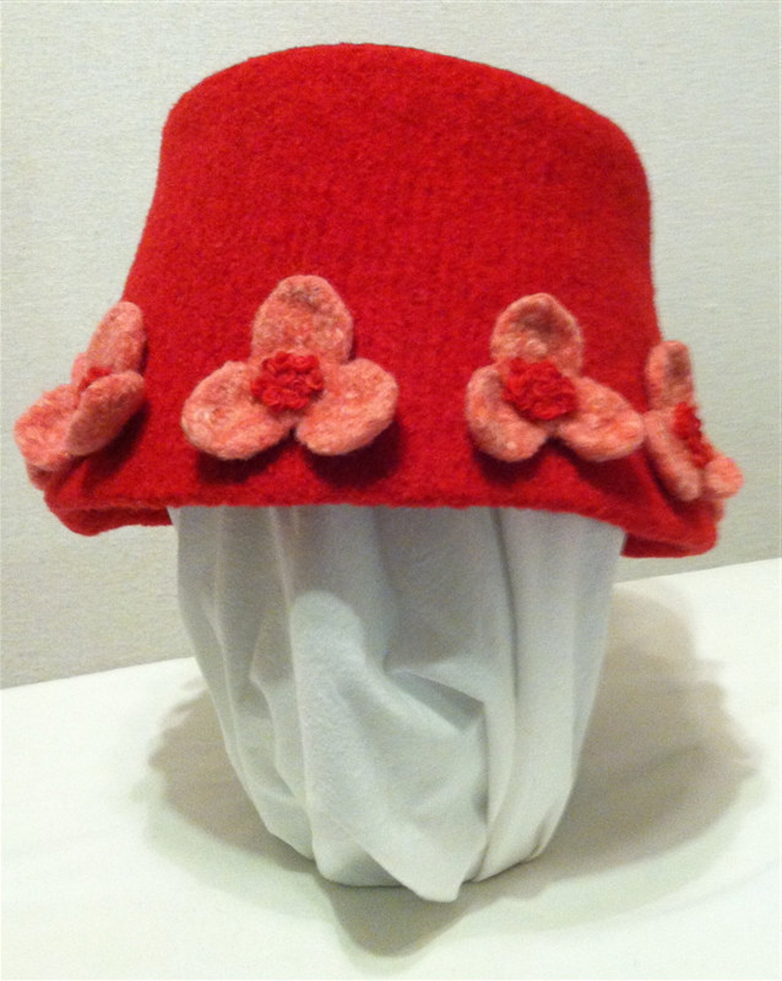 Felted Bucket Hat With Flowers in Red and Pink Quiltsy Handmade - Etsy