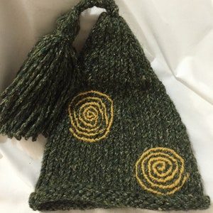 Child Knit Stocking Hat Small Rolled Brim Green With Tassel - Etsy