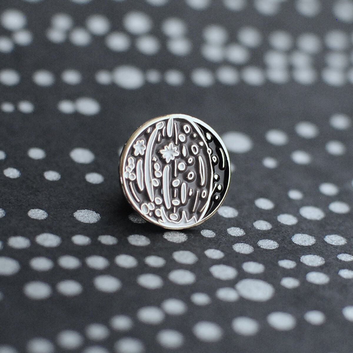 Mercury - 0.6" - Soft Enamel Pin - Etsy