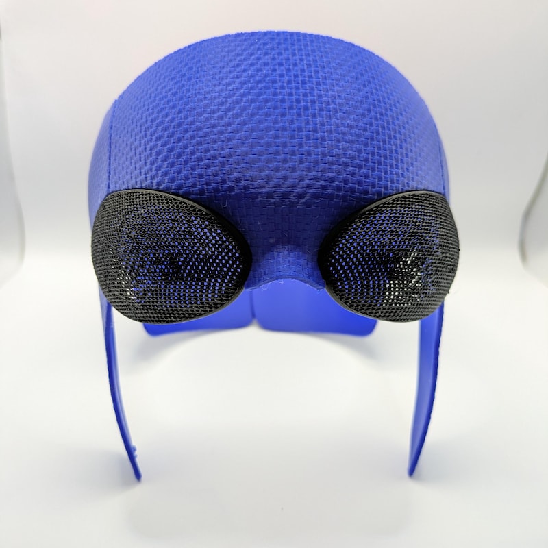 Invincible Cosplay - Etsy