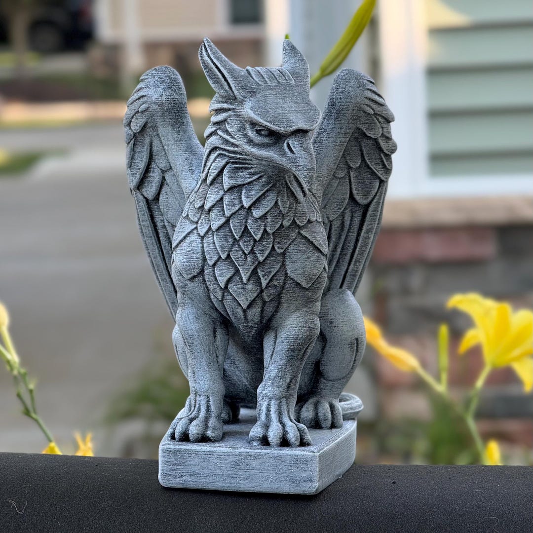 Griffin Garden Statue, Fantasy Mythical Ornament (resin or Concrete) - Etsy