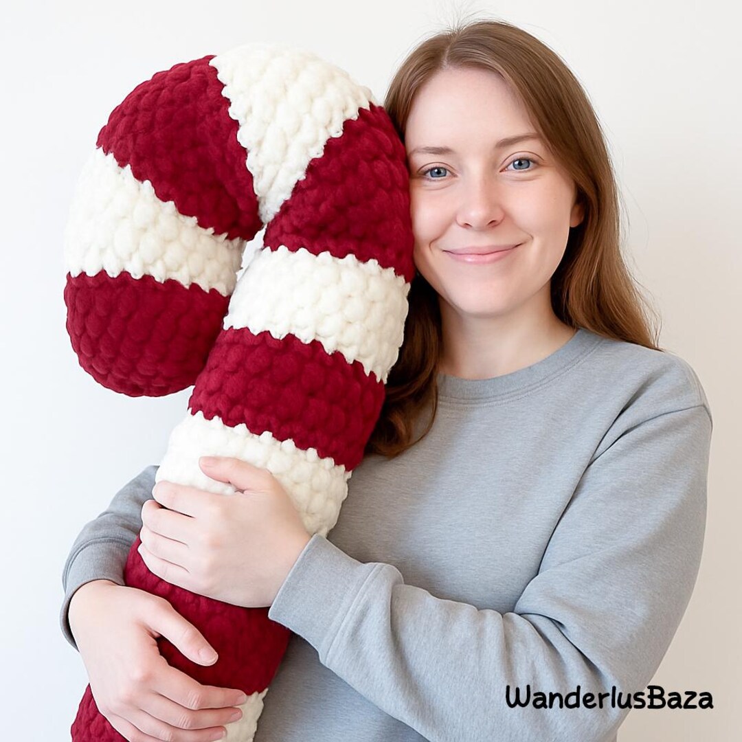 Crochet Christmas Candy Cane Pillow Pattern - Easy Beginner Christmas ...