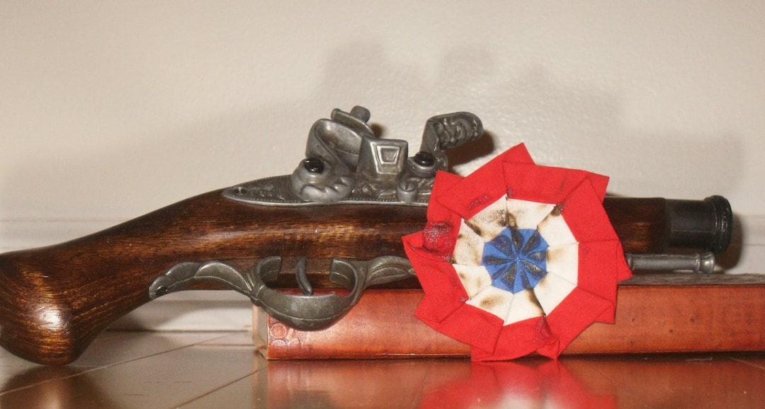 Les Miserables Cockade Rosette Pin, Singed, Red, White, and Blue - Les ...