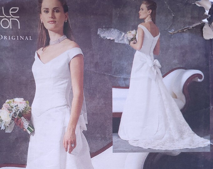 B40 B42 B44 UNCUT Vogue Sewing Pattern for off Shoulder Wedding Dress ...
