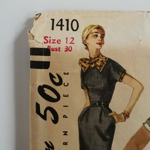 50s Dress Pattern - Vintage Sewing Pattern for Frock With Detachable ...