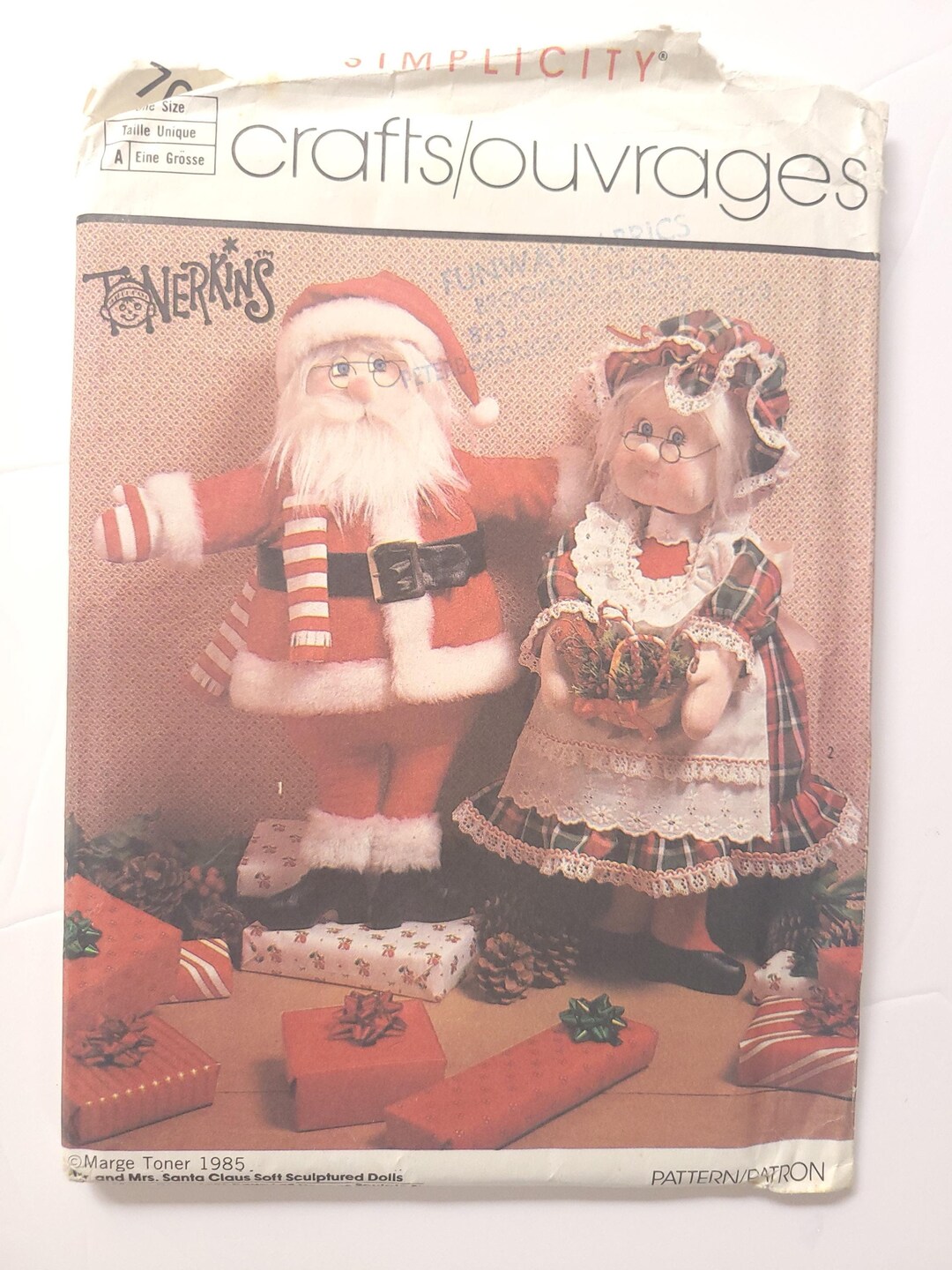 UNCUT Sewing Pattern for Christmas Decor, Soft Sculpture Santa & Mrs ...