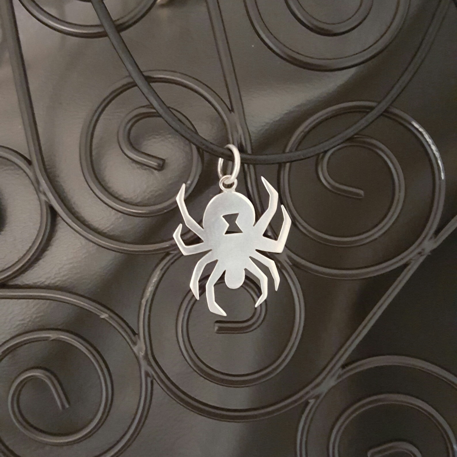 Sterling Silver Spider Pendant - Etsy
