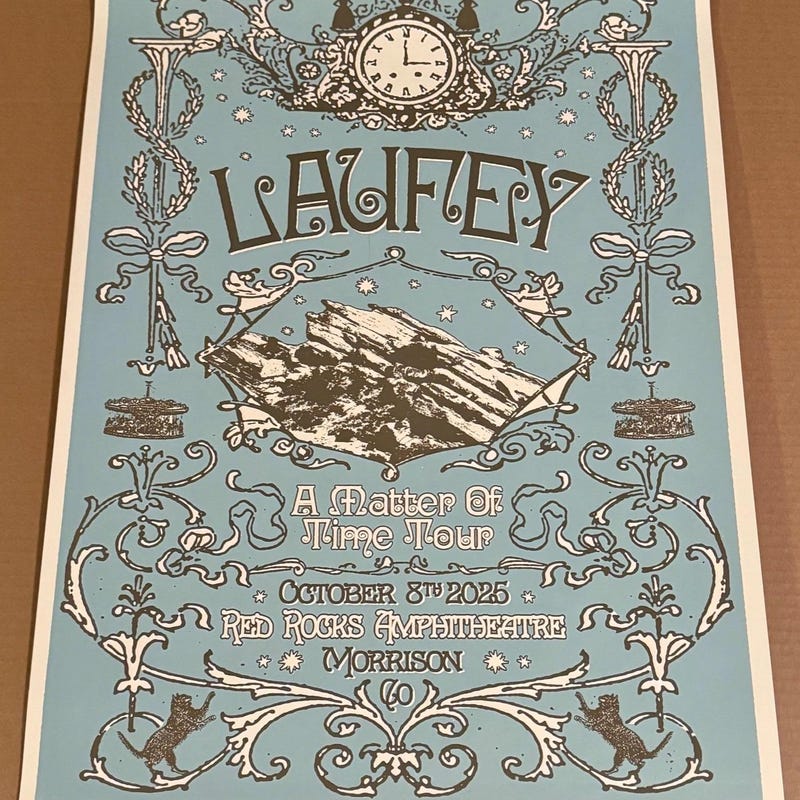 Laufey Poster - Etsy