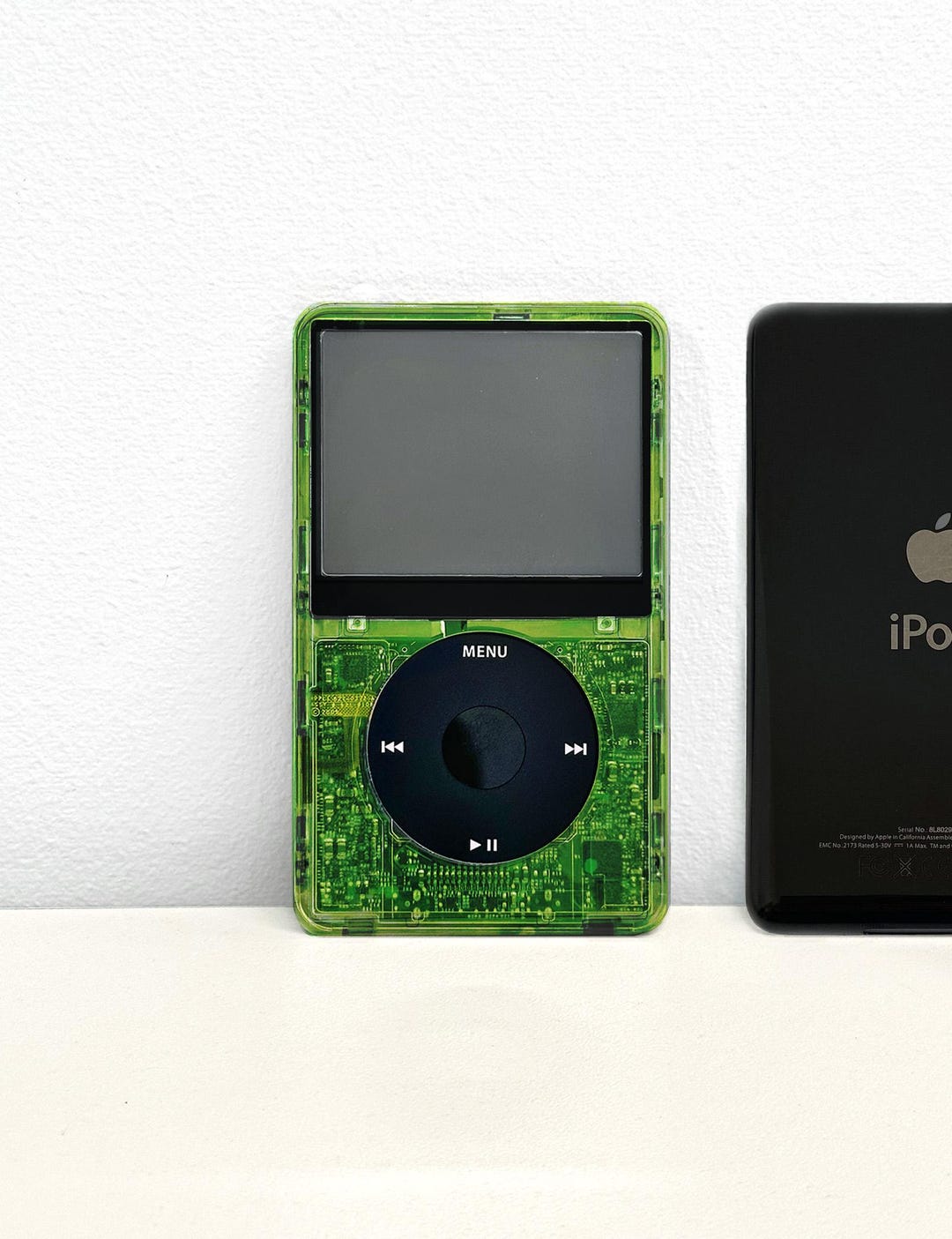Custom Ipod Mod 5G (clear Green) - Flash Drive, Mega Battery, Wolfson ...